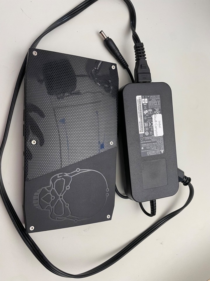Intel NUC Skull Canyon NUC6i7KYK – i7, 32GB RAM, 512GB NVMe SSD – Mini ...