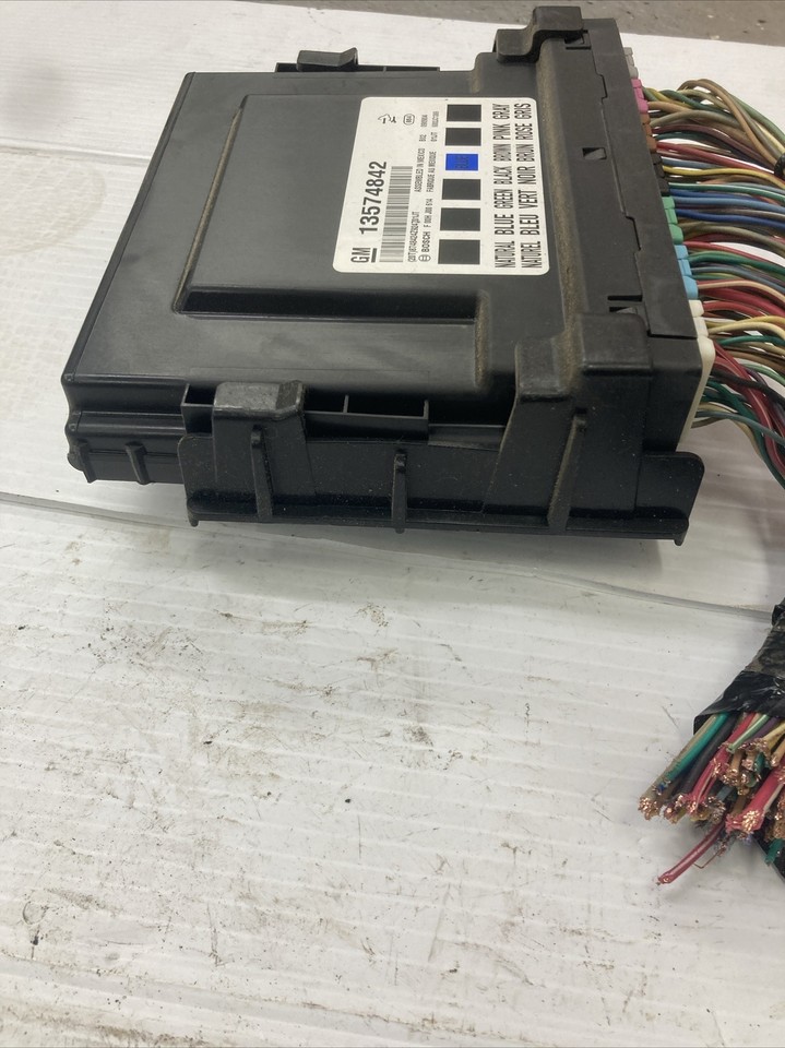 2010-11 GM Chevy Camaro Body Control Module BCM 13574842 | Genuine OEM ...