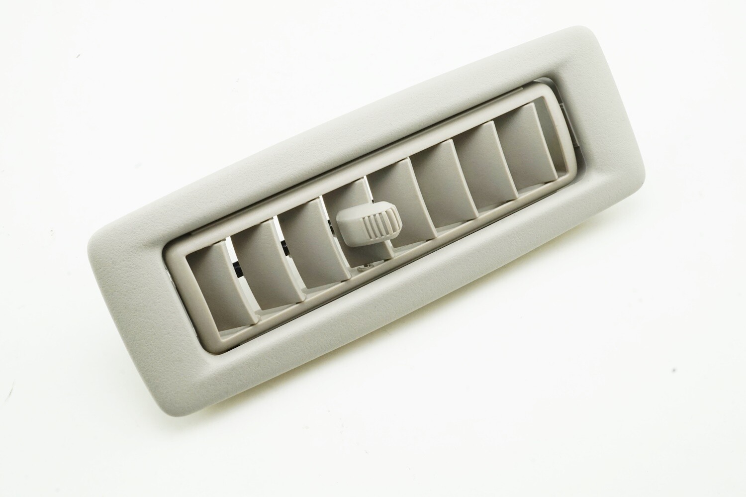 PART NO 7842A192HA OUTLET REAR ROOF AIR VENT FOR MITSUBISHI PAJERO ...