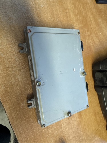 1997 Honda CR-V 2.0 Automatic 4x4 Engine Control Module ECU 37820-P3F ...