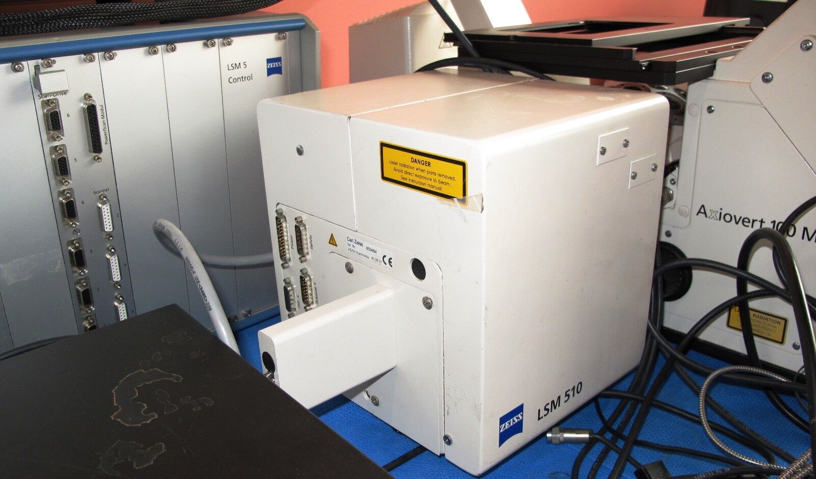 Zeiss Axiovert 100 M Zeiss LSM 510 Laser Scanning Confocal Microscope ...