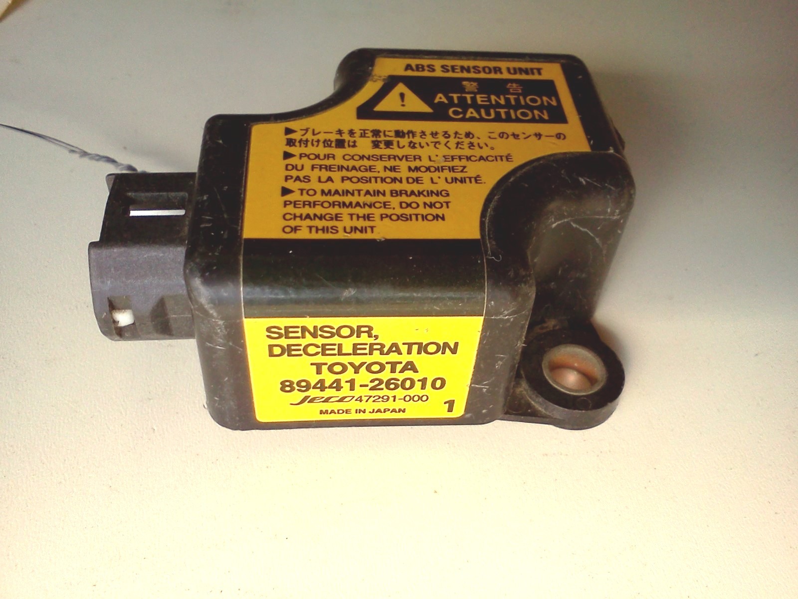 Deceleration Sensor 89441-26010 OEM 1997 97 4Runner ABS 96 98 99 00 01 ...