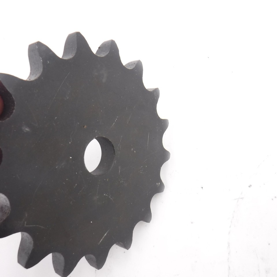 Amec 80A17H Roller Chain Sprocket 17 Tooth 15/16" Bore 1" Pitch 6 ...