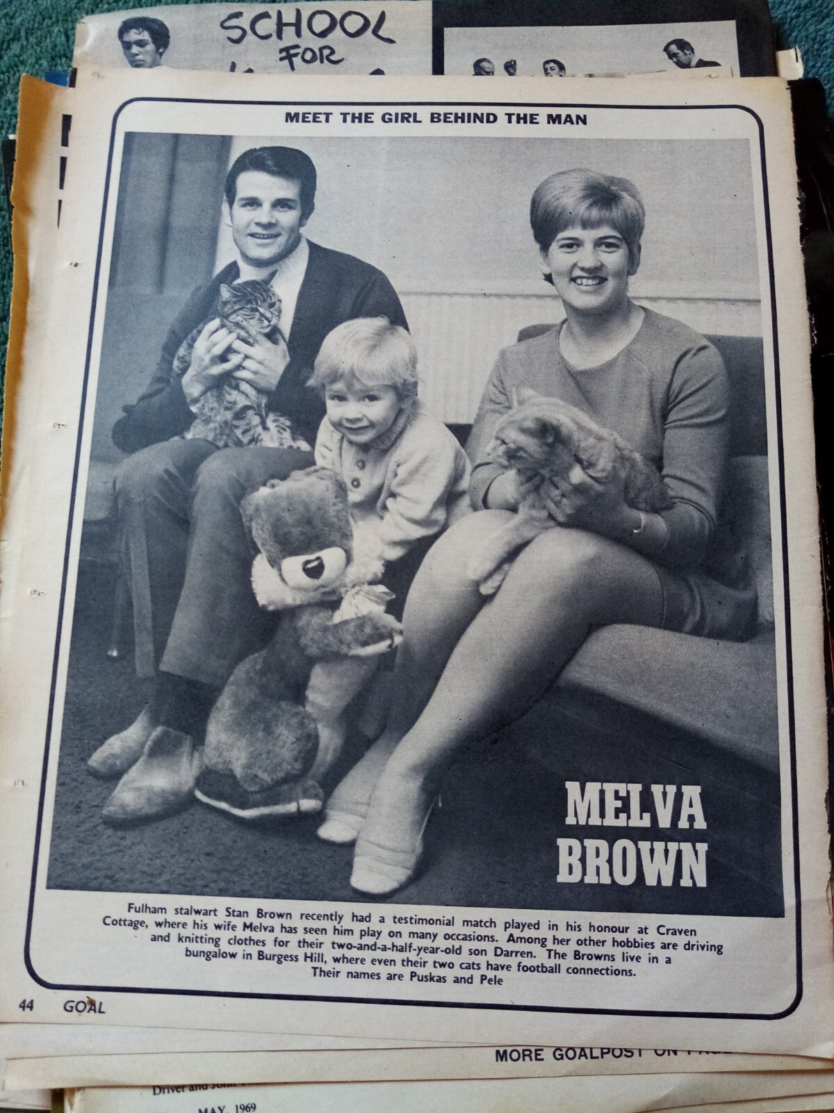 El40 Ephemera 1969 football picture Fulham Stan brown melva | eBay