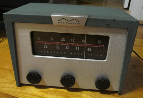 1950s Regency MONITORADIO MR-33 VHF 30-50 MHz FM Radio Receiver, vacuum ...