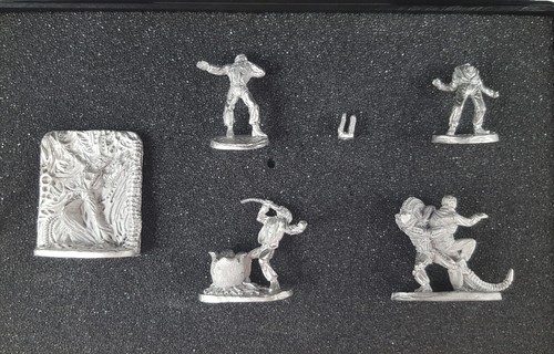 COLONISTS LAST STAND BOXED SET ALIENS MINIATURES LEADING EDGE GAMES ...