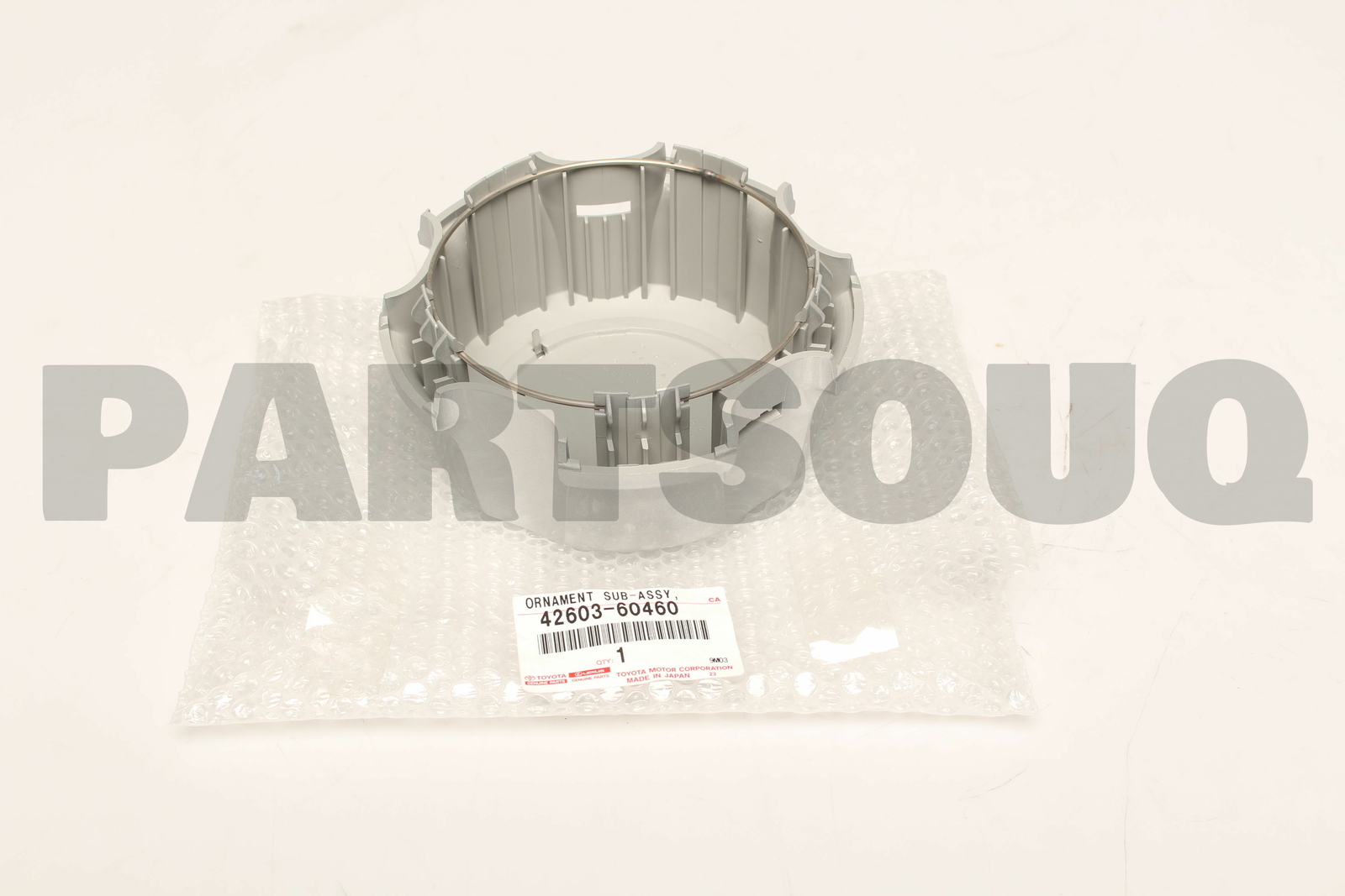 4260360460 Genuine Toyota ORNAMENT SUB-ASSY, WHEEL HUB(FOR FRONT) 42603 ...