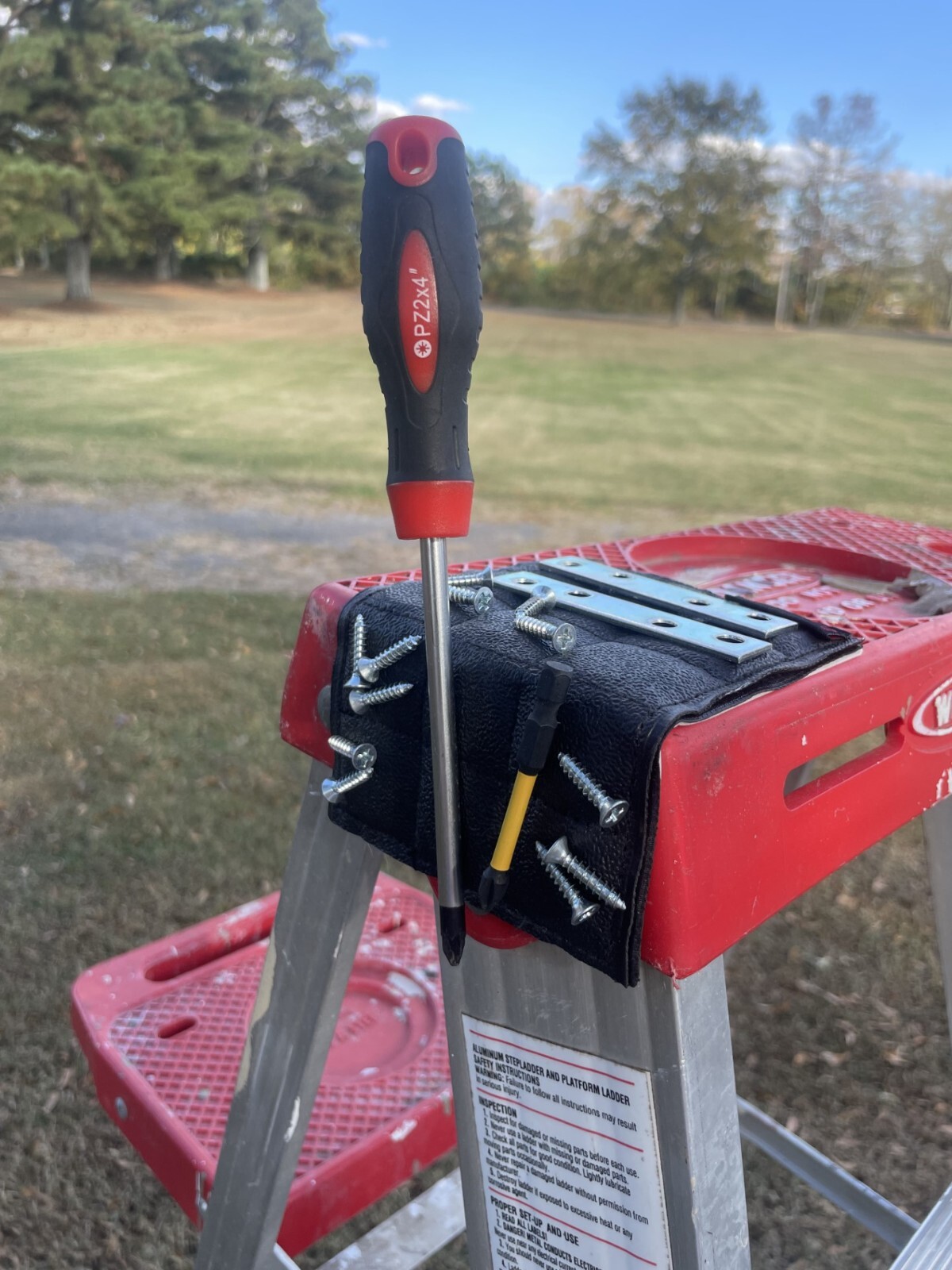 Magnetic Stick on Tool Pad For Mechanics To Hold Ranches,Sockets,Bolts ...