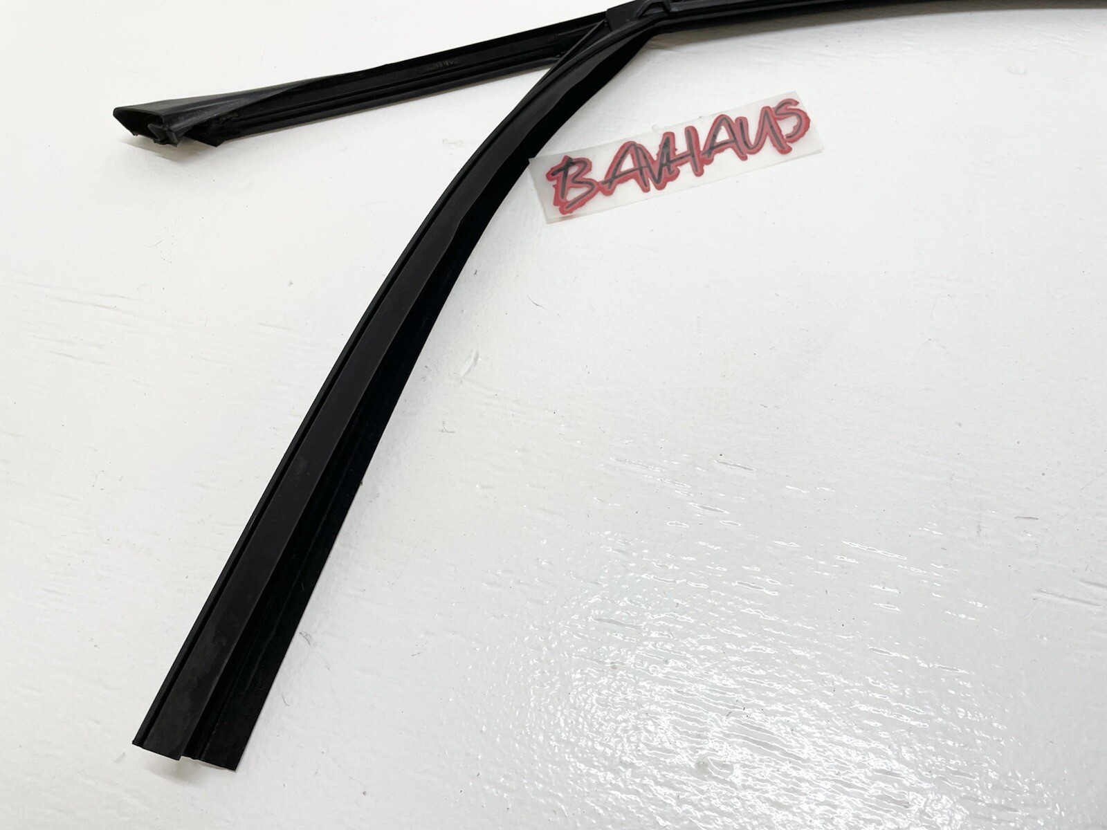 06-13 OEM BMW E90 LCI 335xi Front Right Door Seal Channel Guide ...