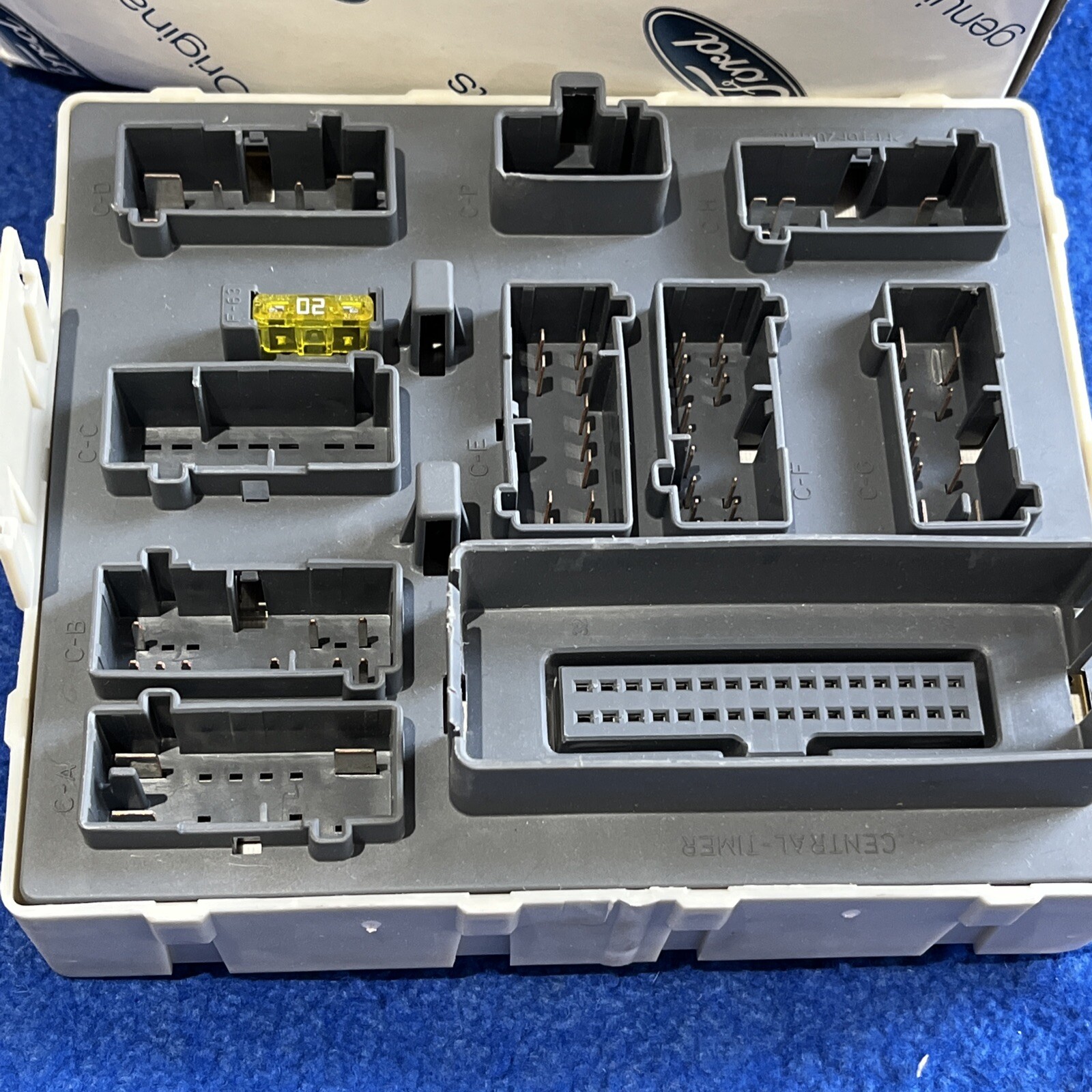 Genuine new Ford Focus Mk1 fuse panel junction box 98AG 14A073CH | eBay UK