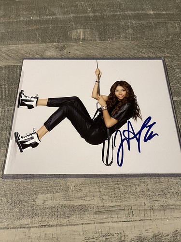 ZENDAYA, Signed Autograph 8x10 Photo, Dune, Euphoria, Disney, Spider ...