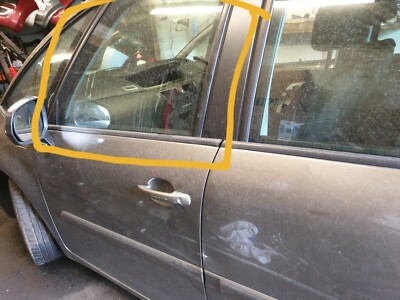 Citroen C4 Picasso/ Grand Passenger Side Front Door Glass Window 2010 ...