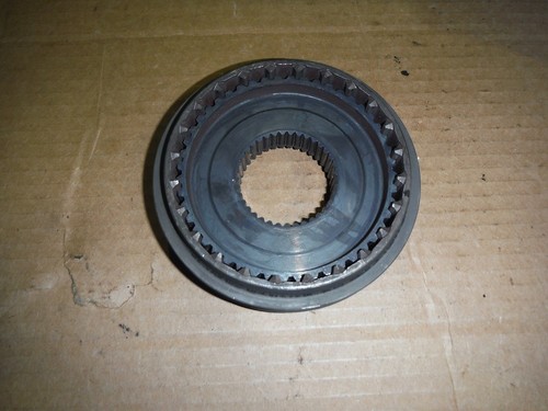 231D ; 233 D Dodge New Venture transfer case Mode shift hub & slider ...