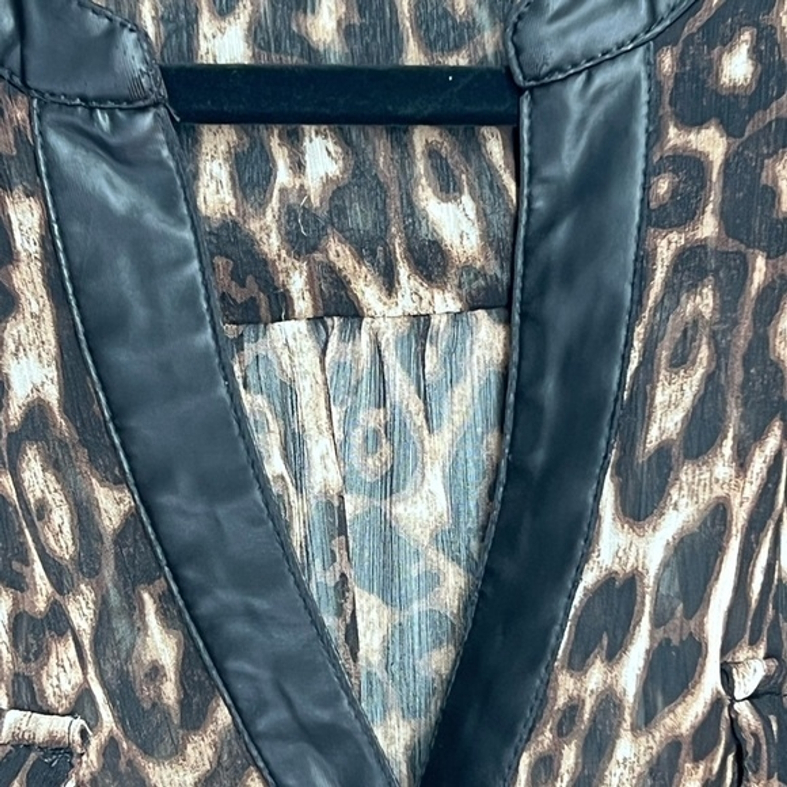 Torrid Animal Print Banded Blouse w/ Faux Leather Neckline 0 = Large ...