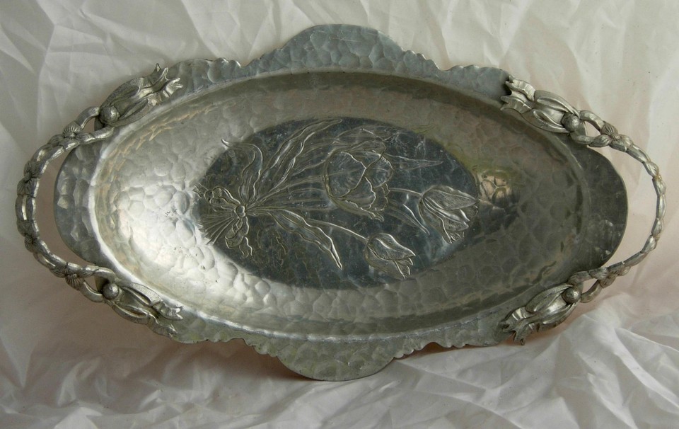 Hand Wrought Creations Rodney Kent 406 Hammered Aluminum Oval Serving ...