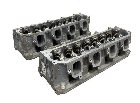 GM Chevy GMC Chevrolet 5.3L L83 Cylinder Head Assembly Set Of Two ...