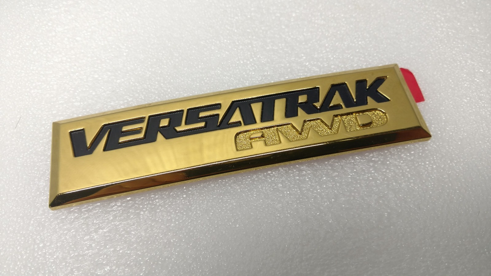 02 03 04 05 06 BUICK RENDEZVOUS VERSATRAK AWD REAR GOLD EMBLEM LOGO ...