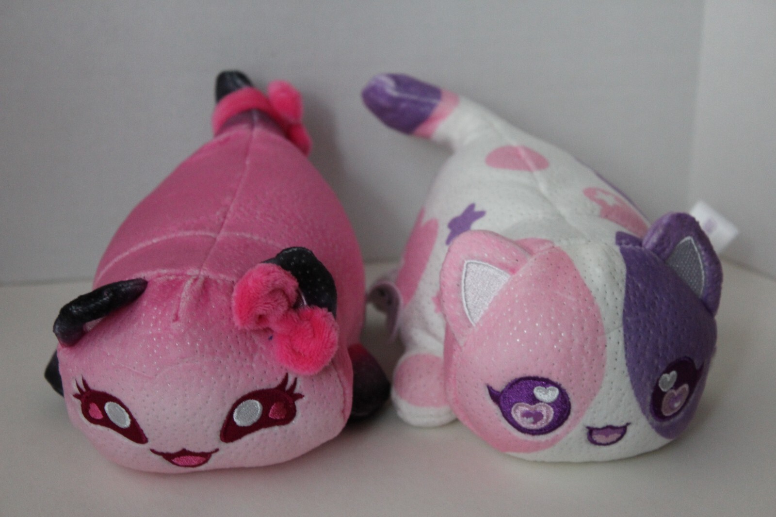 Complete set of 10 Aphmau Glitter Edition Mee Meows Mystery Plush ...