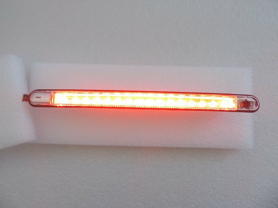 NEW REAR Clear LED 3rd THIRD STOP BRAKE LIGHT LAMP For 1999~2004 ...