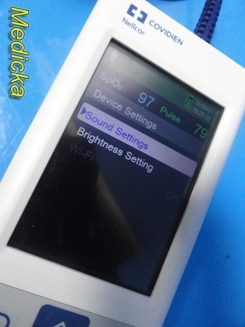 Covidien Nellcor PM10N Portable SpO₂ Monitor W/ DS-100A Adult Sensor ...