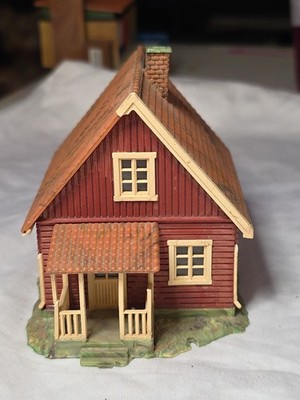 Heljan Ho Scale Cabin With Porch Fully Assembled Used | eBay