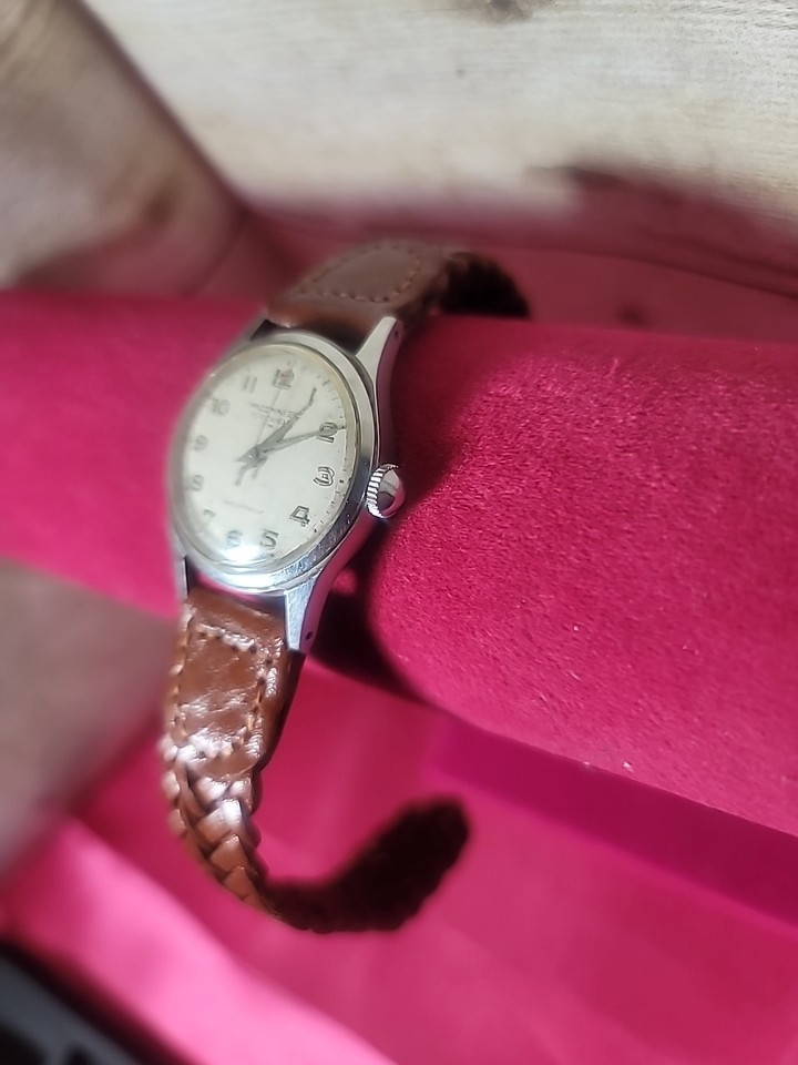 Vintage Pacemaker 17 Jewels FM Shockproof Swiss Military Watch | eBay