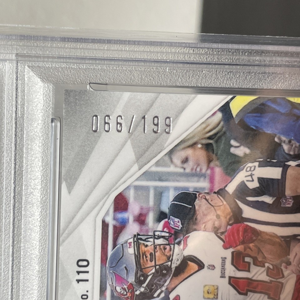 2024 Panini Phoenix - Mike Evans #110 Red Lazer /199 PSA 10 | eBay