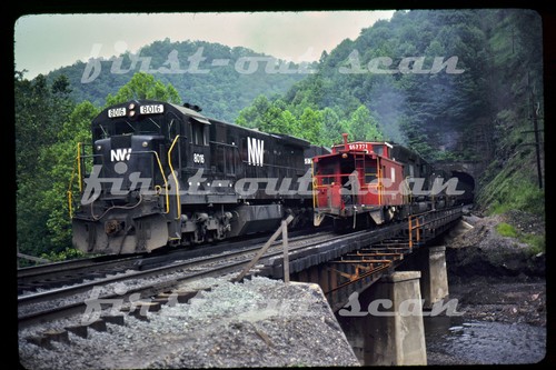 W Original Slide - Norfolk & Western N&W 8016 Coal Train Meet Farm WV 1981 | eBay