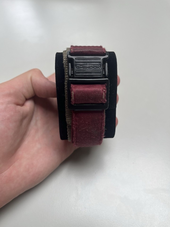 Casio G Shock Unisex Digital Quartz Watch In Maroon With A Nylon Strap ...