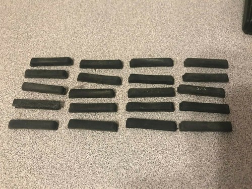 OEM Lot of 20 Dell OptiPlex Rubber Feet 7010 7020 9020 3020 3040 9010 ...
