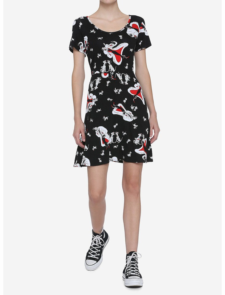 Disney DisneyBound 101 Dalmatians Cruella De Vil Black Dress with Lace ...