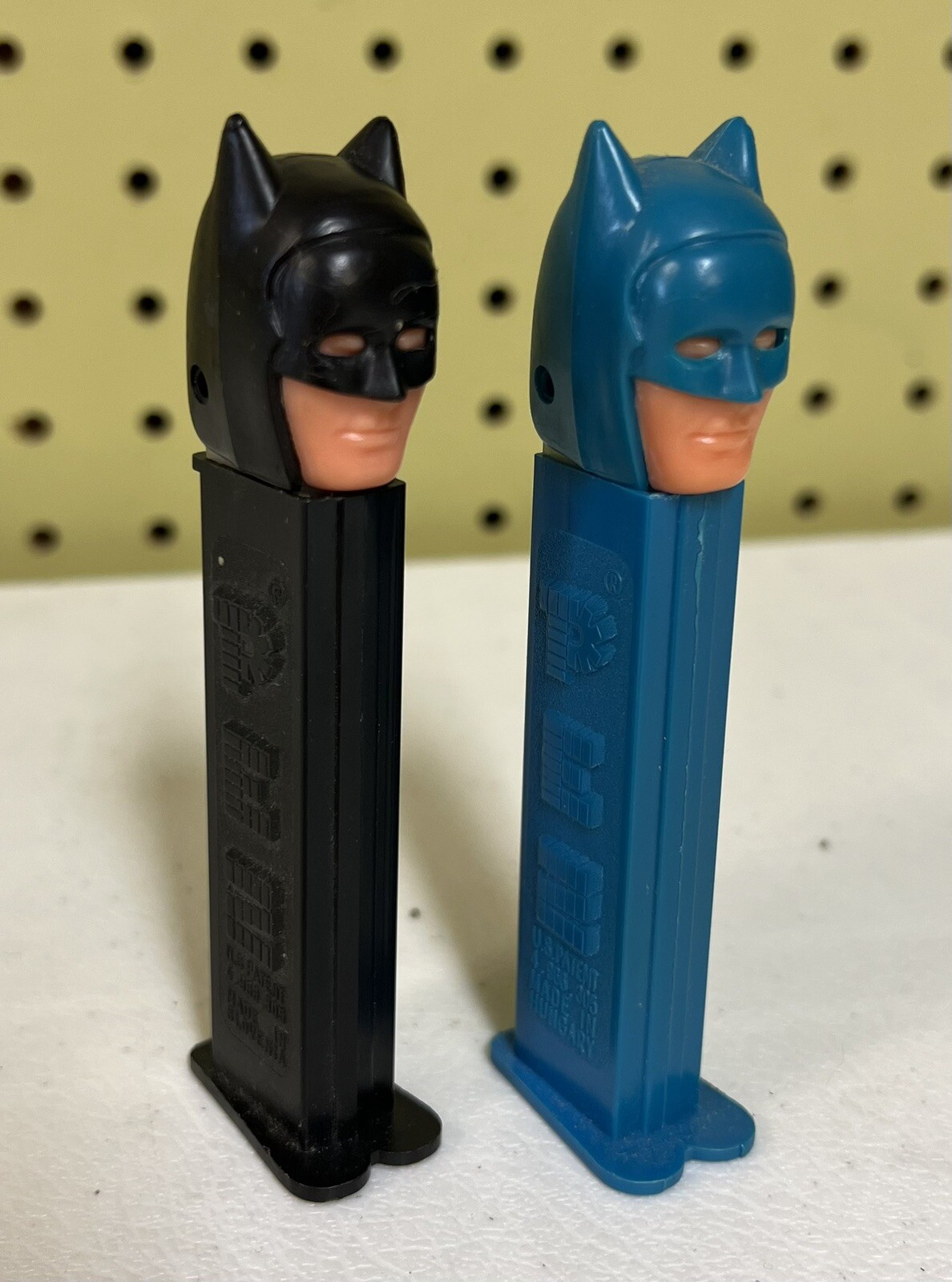 Vintage BATMAN PEZ Dispensers Lot Of 2 DC COMICS 1985 Black Blue | eBay