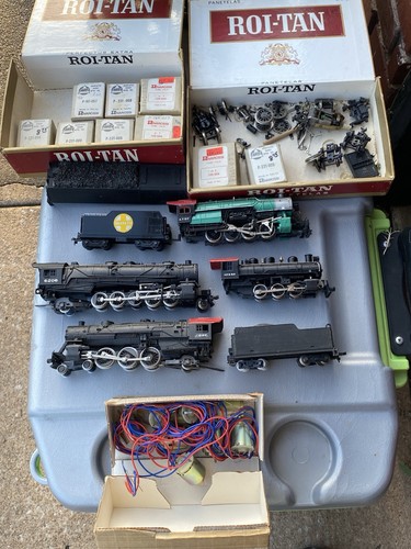 Rivarossi - HO Train Parts –couple Riverside Engines | eBay