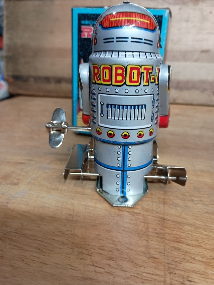 Vintage Retro Robot-7 Wind-up Mechanical Tin Litho Toy - Walking ...