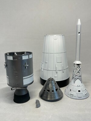 Highly detailed 1/96 scale Saturn V Command Module stack - 3D resin ...