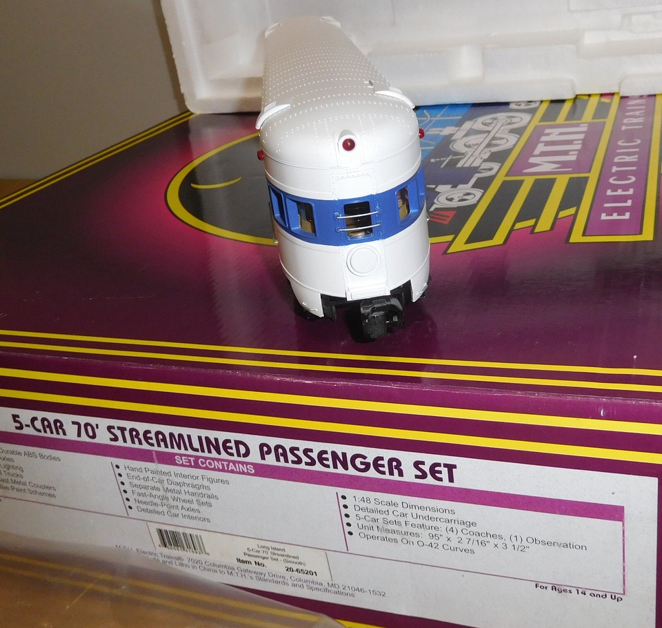 MTH 20-65201 LONG ISLAND LIRR 70' STREAMLINED O SCALE PASSENGER TRAIN 5 ...