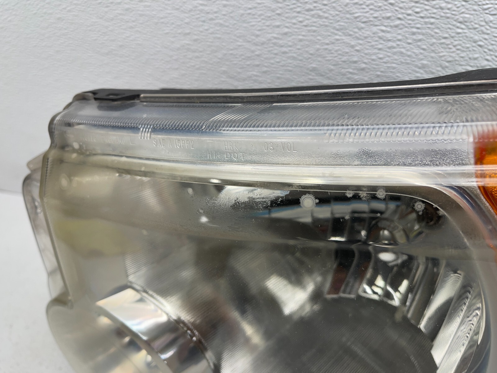 2005-2009 Land Rover LR3 Left Driver Side Headlight Halogen OEM ...