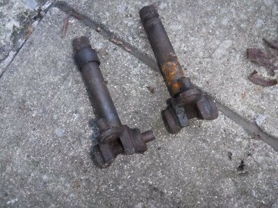 1983 Skidoo 5500 BLIZZARD MX snowmobile parts: BOTH SKI SPINDLES | eBay