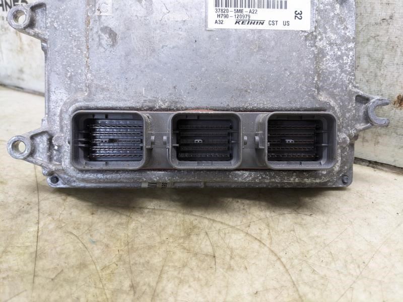 2017-2018 Acura RDX Engine Computer Control Module ECU ECM 37820-5ME ...