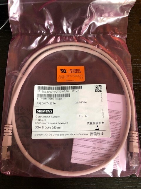 Siemens SINAMICS DRIVE-CLIQ CABLE IP20/IP20 LENGTH: 0.95 M - 6SL3060 ...
