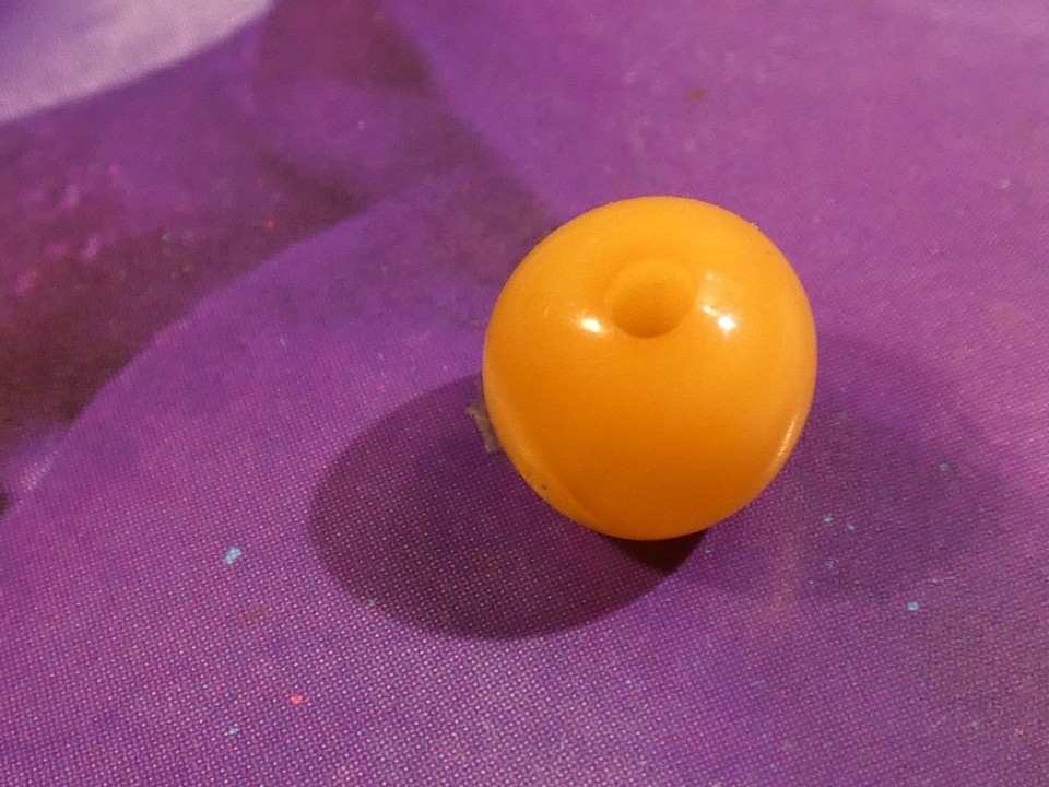 ANTIQUE BUTTERSCOTCH COLOR AMBER ROUNDED BEAD WELL KEPT 8.6-7.5 MM ...