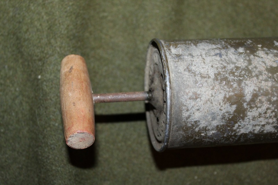 Rare Original WW2 U.S. Army OD Painted Metal Delouser Duster, U.S ...