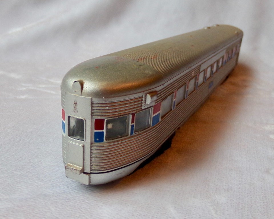 Athearn HO Scale Amtrak Streamline #3339 Coach Car | eBay