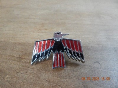 1967-68 Pontiac Firebird Fender Bird Emblem Replaces GM # 9789589 ...