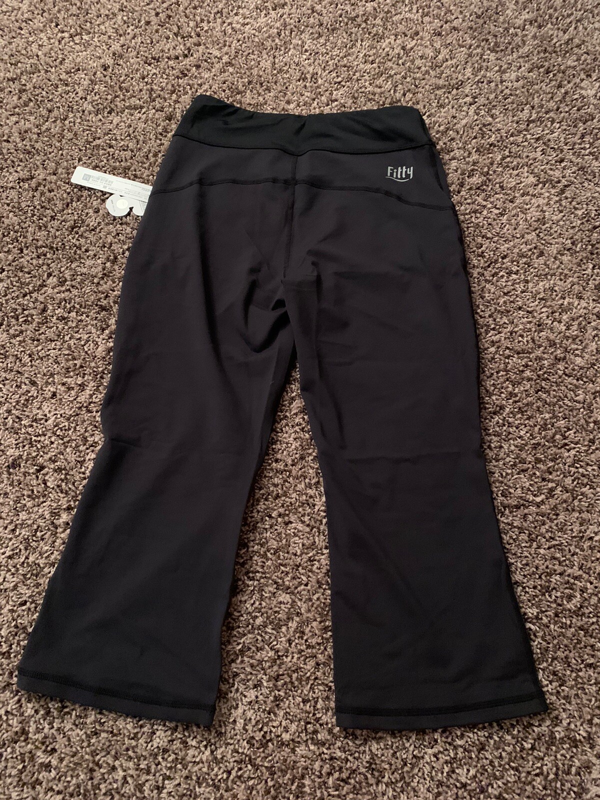 NWT Fitty Snoopy Peanuts Sporty Activewear Cropped Pants Size M (6) | eBay