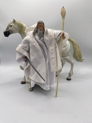 Lord of the Rings Gandalf and Shadowfax Horses set deluxe Action ...