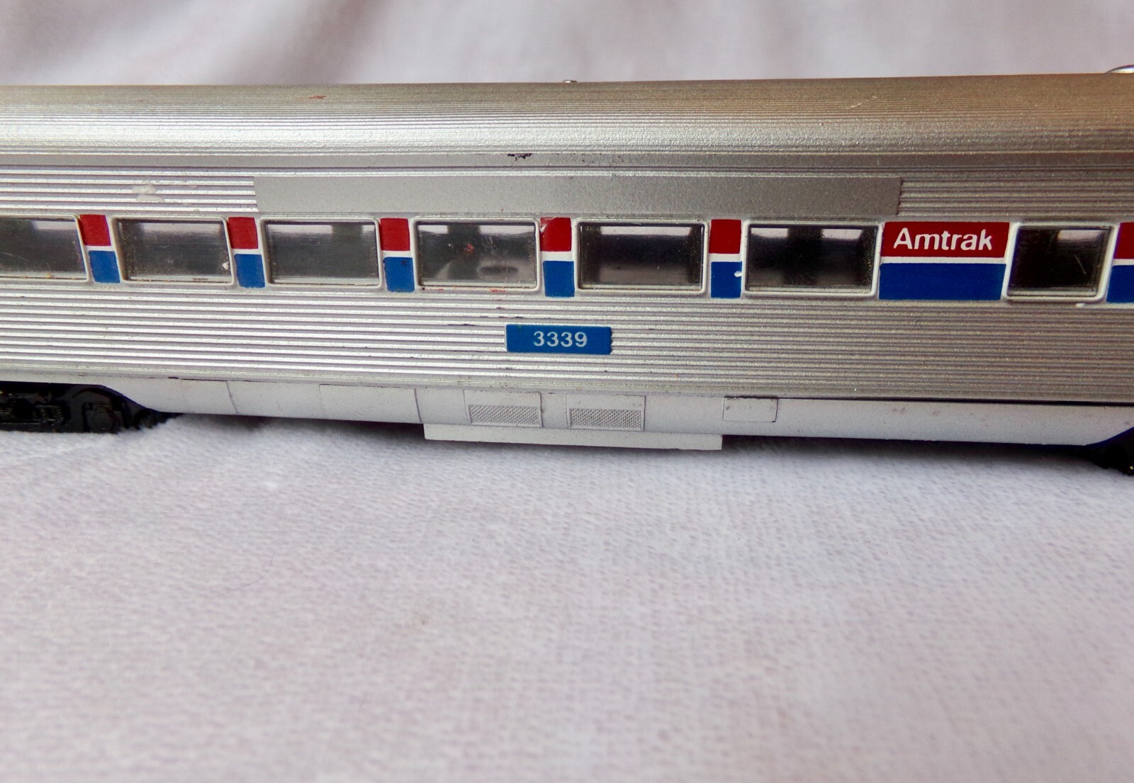 Athearn HO Scale Amtrak Streamline #3339 Coach Car | eBay