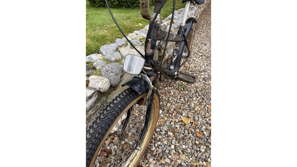 RALEIGH GRIFTER MK1 SUPER RARE BLACK WITH GOLD RIMS | eBay UK