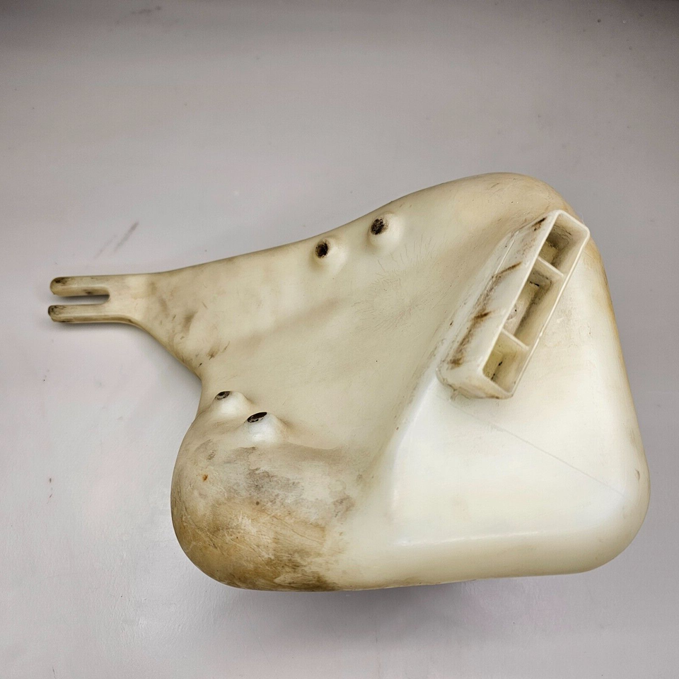 🥇84-91 BMW e30 318 325 M3 3-SERIES WINDSHIELD WASHER FLUID RESERVOIR | eBay