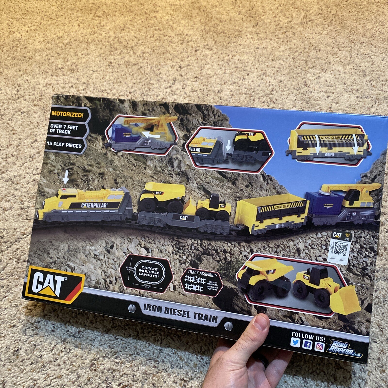 Caterpillar Construction Iron Diesel Train Motorized Cat 7ft Track Toy ...